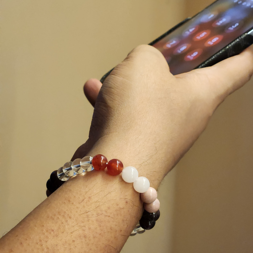 THE LOVE MAGNET BRACELET – Signtific India